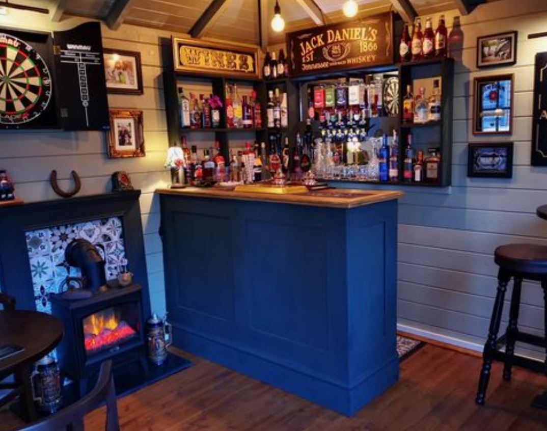 Man cave ideas for small spaces with pictures – ManCaveGuy